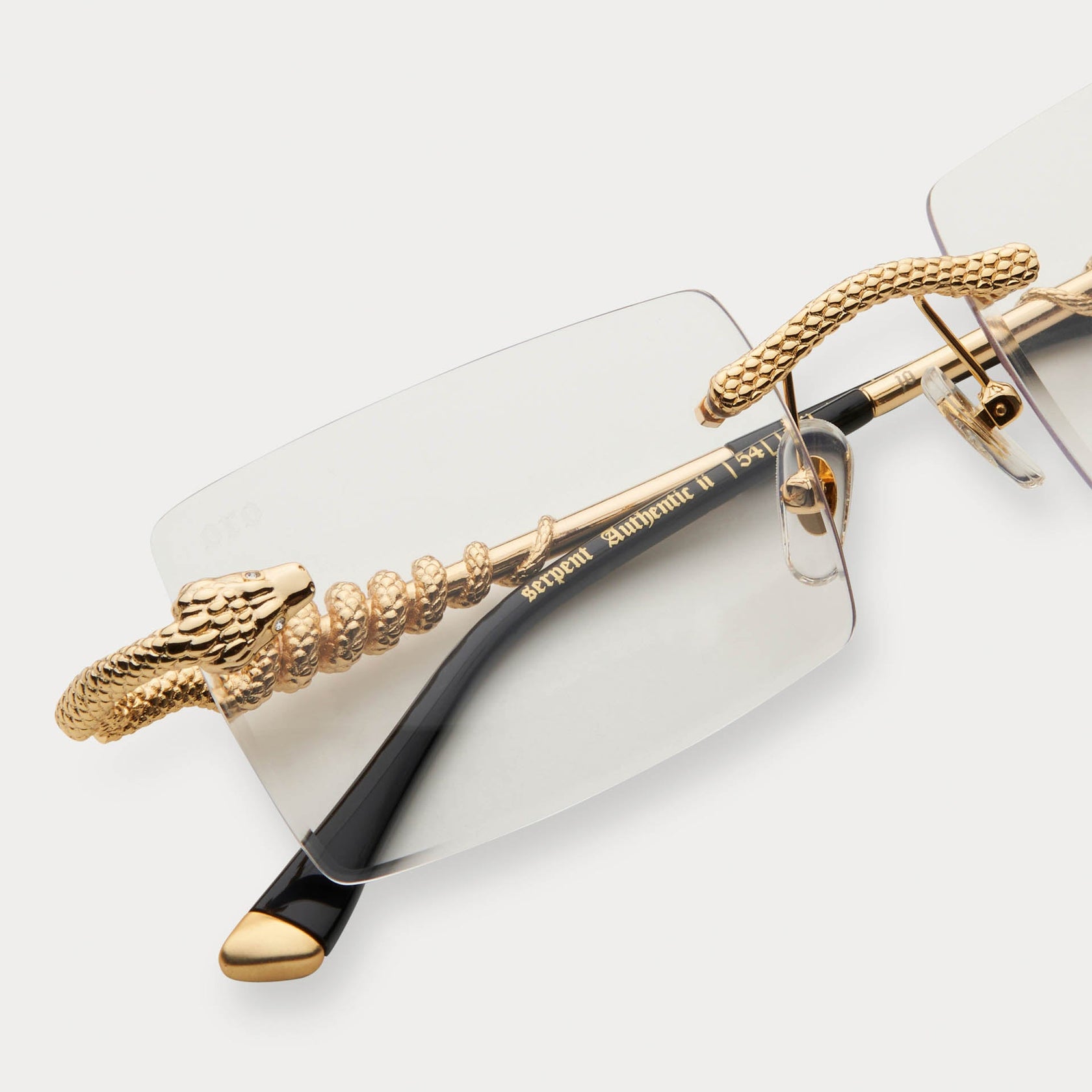 CLEAR SERPENT AUTHENTIC – JAMES ORO